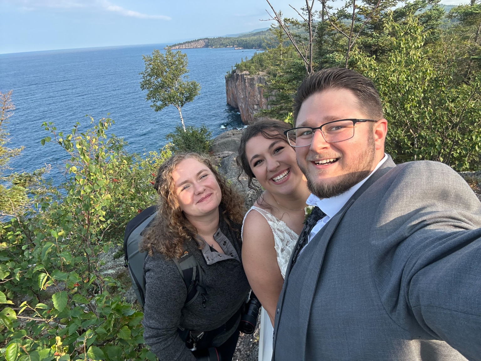 How to Elope at Palisade Head in Northern Minnesota - Samantha Burke ...