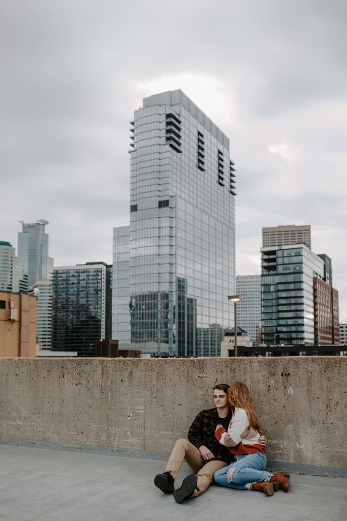 Downtown Minneapolis Couples Session Alannah + Ben - Samantha Burke ...