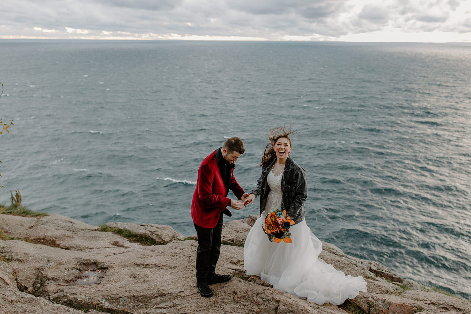 How to Elope on Minnesota's North Shore